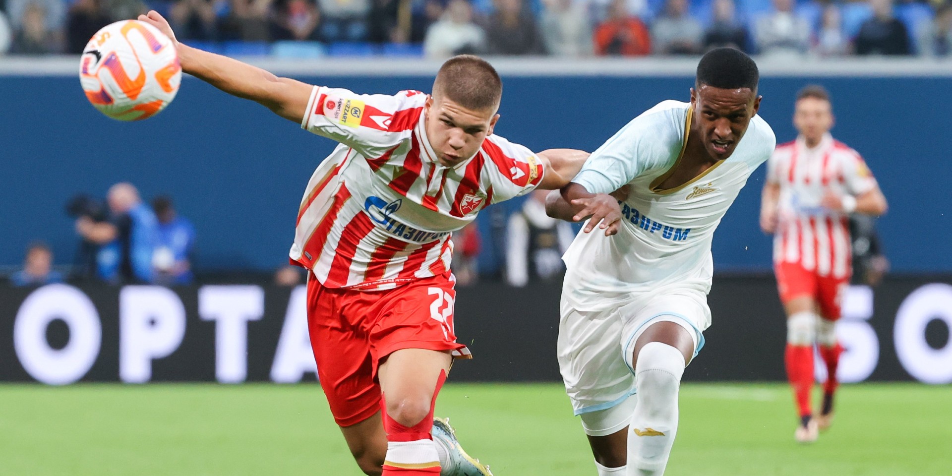 Wie is Jovan Mijatovic, de jonge spits waar Feyenoord naar heeft ...